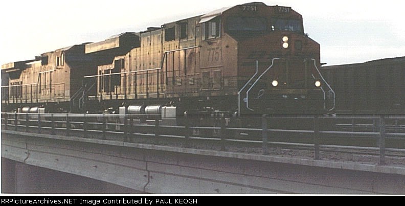 BNSF 7751 leads at sunset